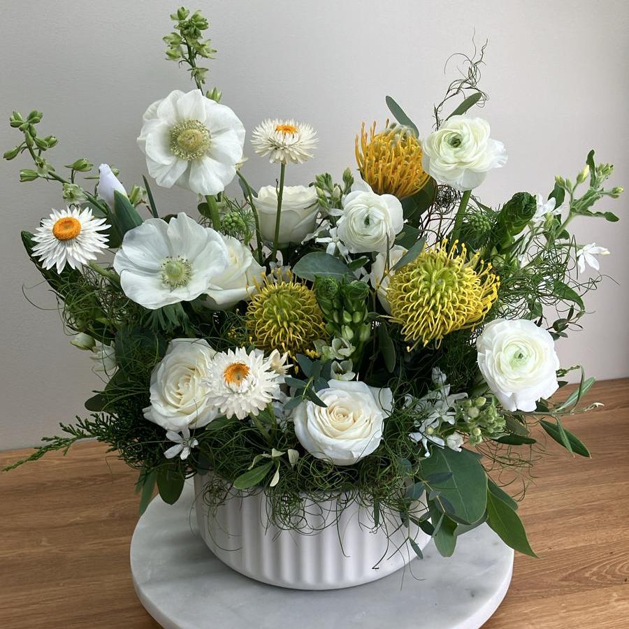 Jolie Flower Shop | Local Florist & Flower Delivery on Cape Cod